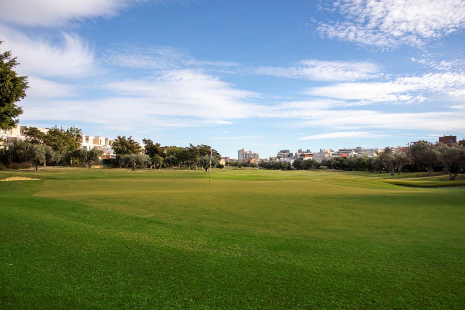 Tee Off in Style: The Elegance of Alicante Golf – unionjackgolf.com